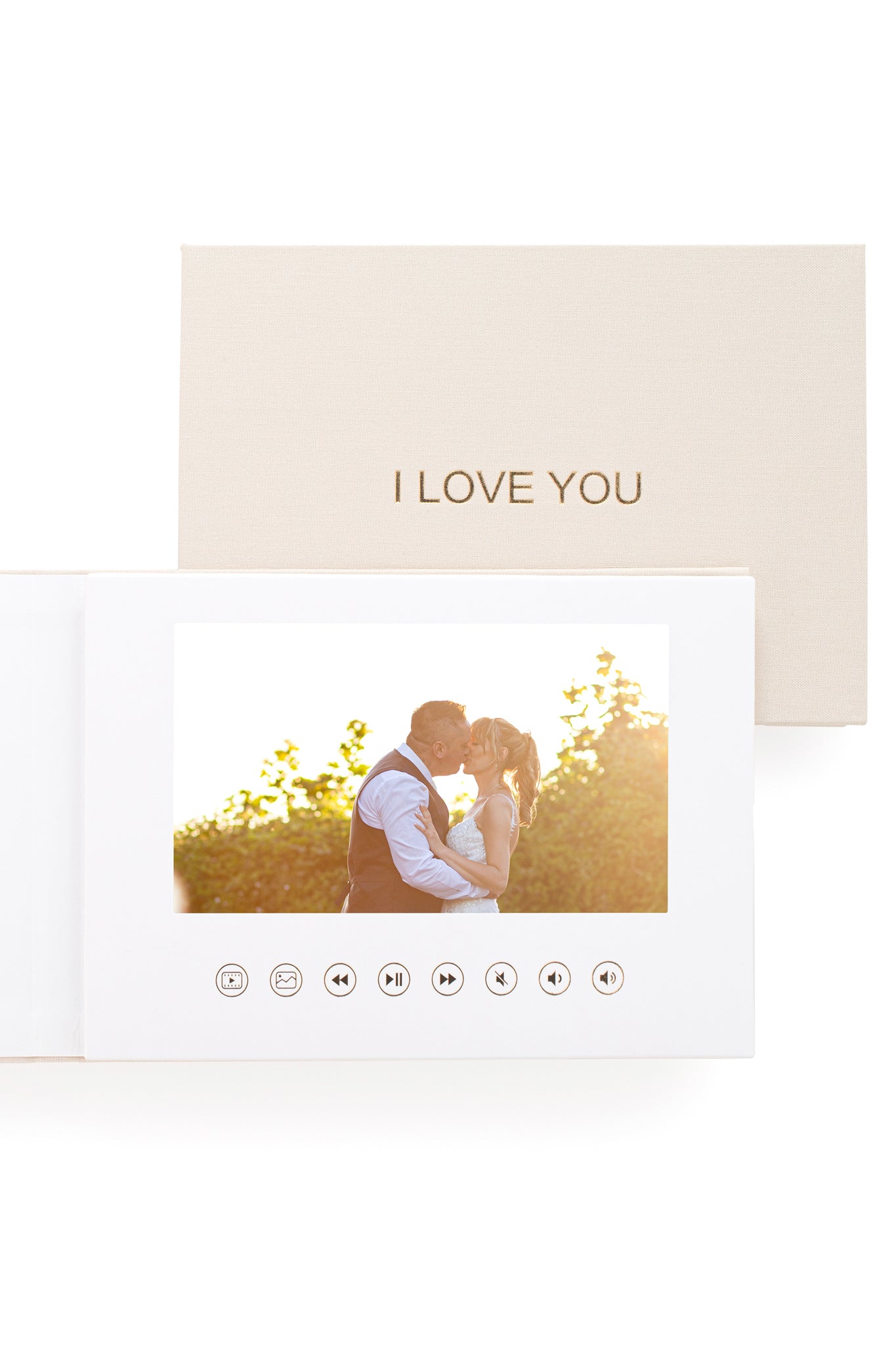 Products – THE VISUAL BOOK